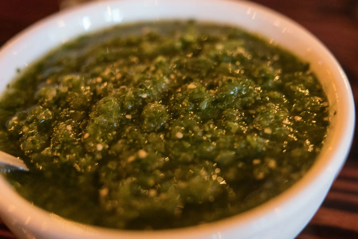 ¿Cómo arreglar una salsa muy picosa? - Food & Wine en Español