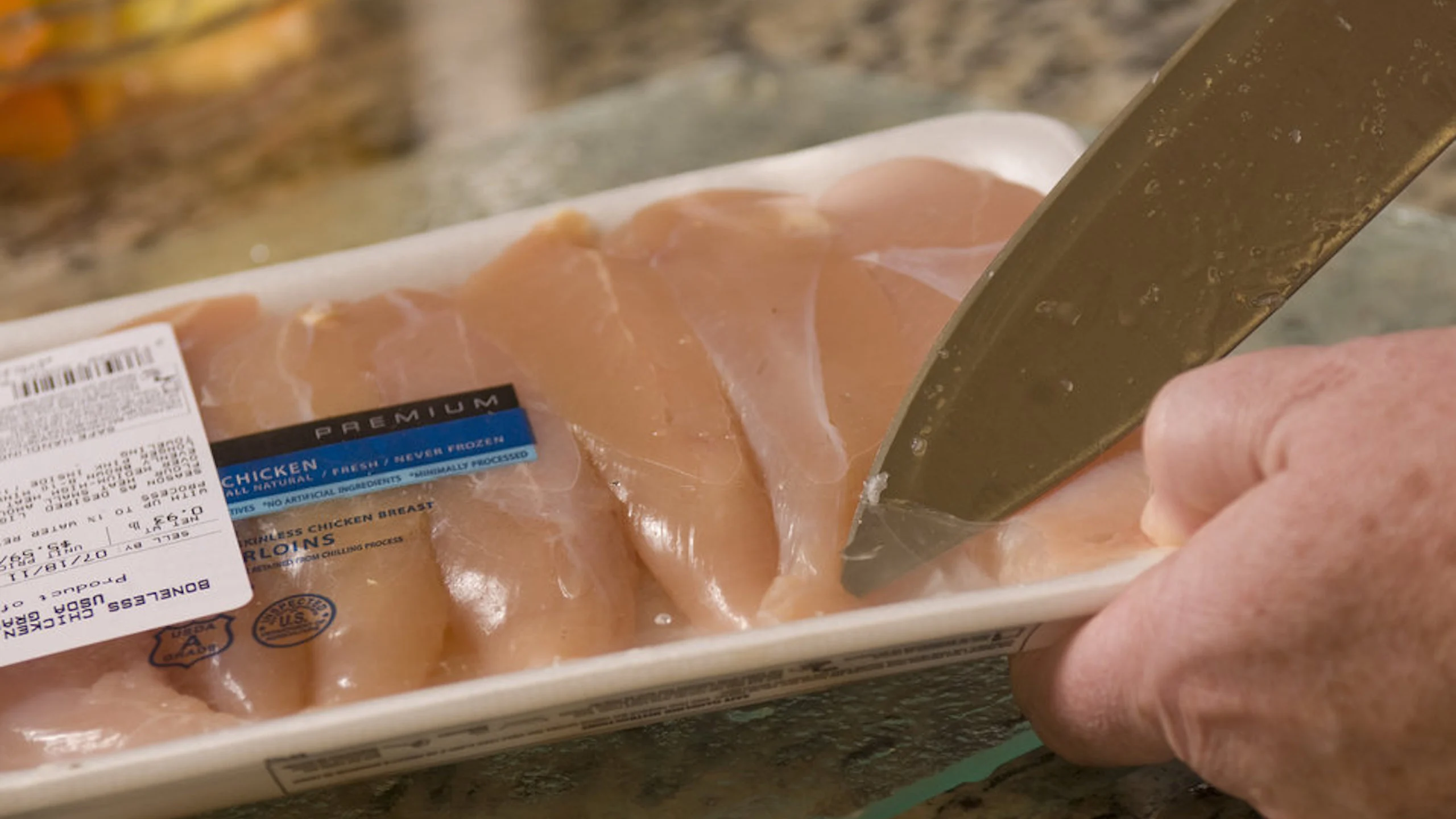 ¿Por qué el pollo es amarillo en México? - Food & Wine en Español