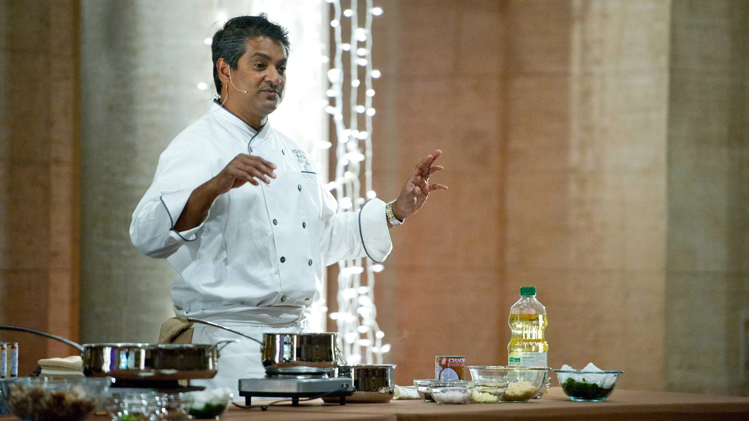 ¿Quién era Floyd Cardoz, el chef que falleció por COVID-19?