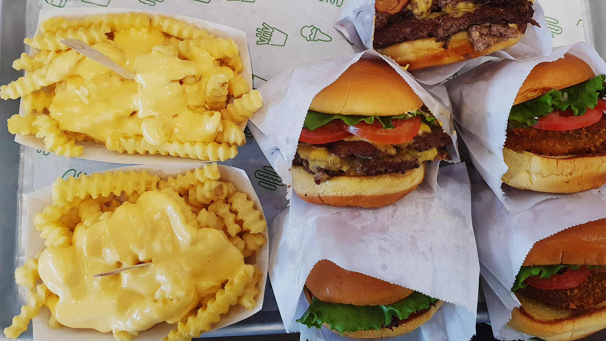 Prepara la salsa especial de queso de Shake Shack en casa