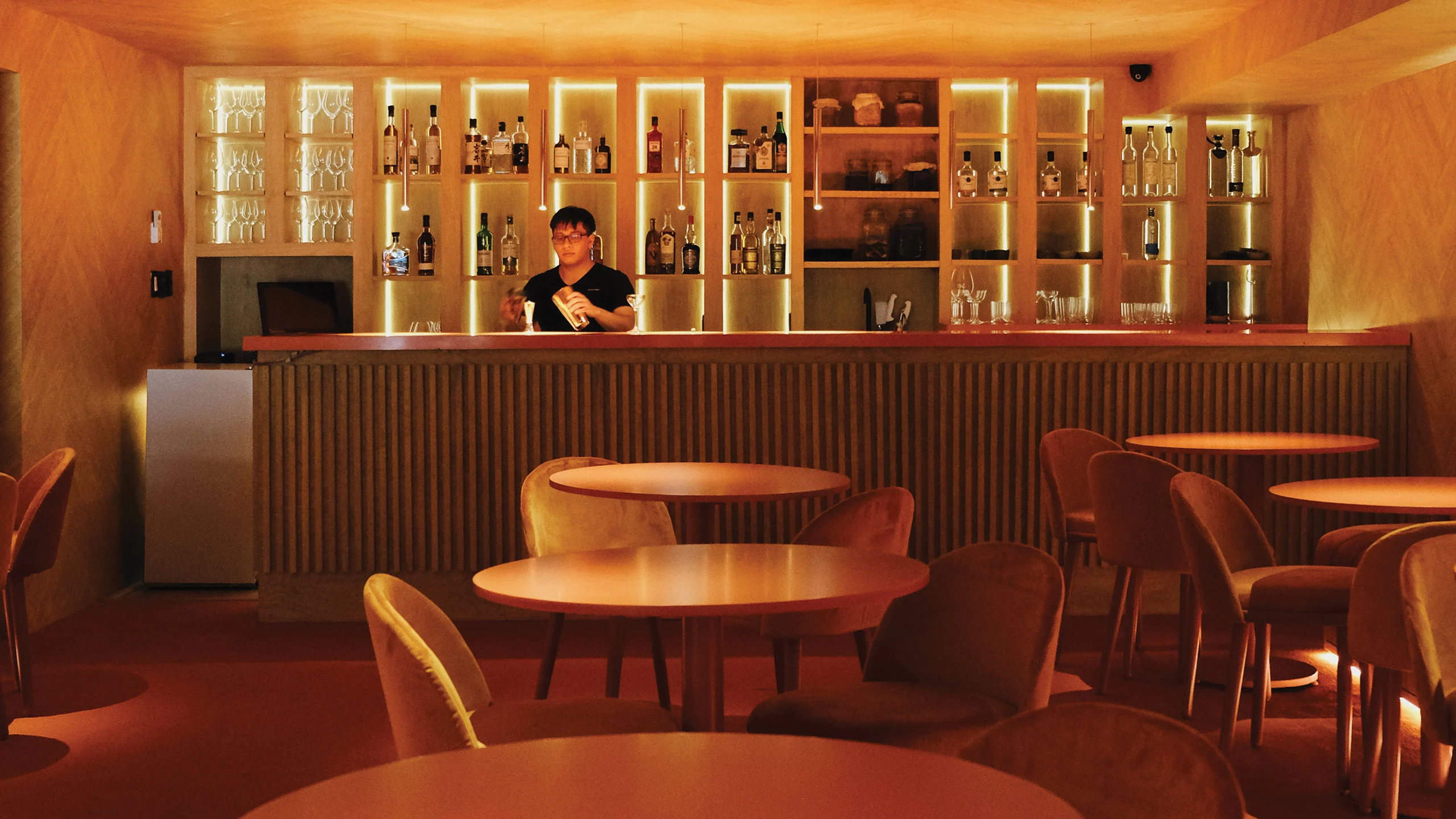 Ololo: Un speakeasy que va de lo oculto a lo exclusivo