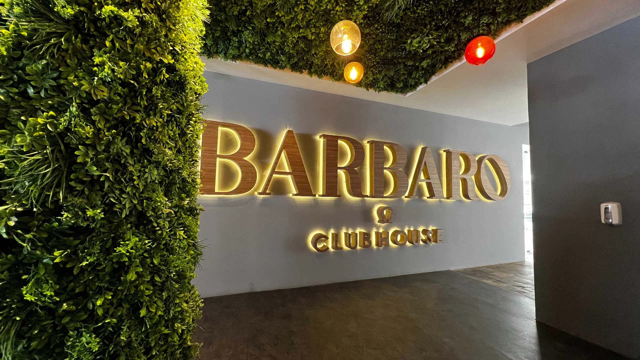 Bárbaro Club House: vive la experiencia en el Hipódromo de las Américas ...