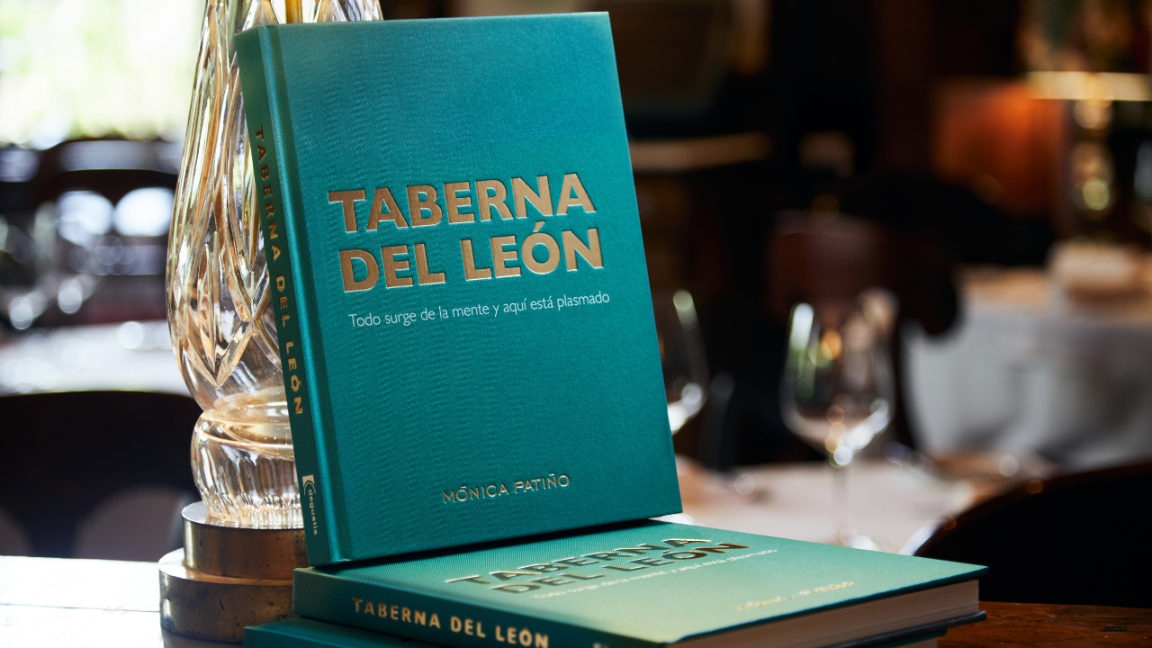 Mónica Patiño celebra 30 años de La Taberna del León con libro ...