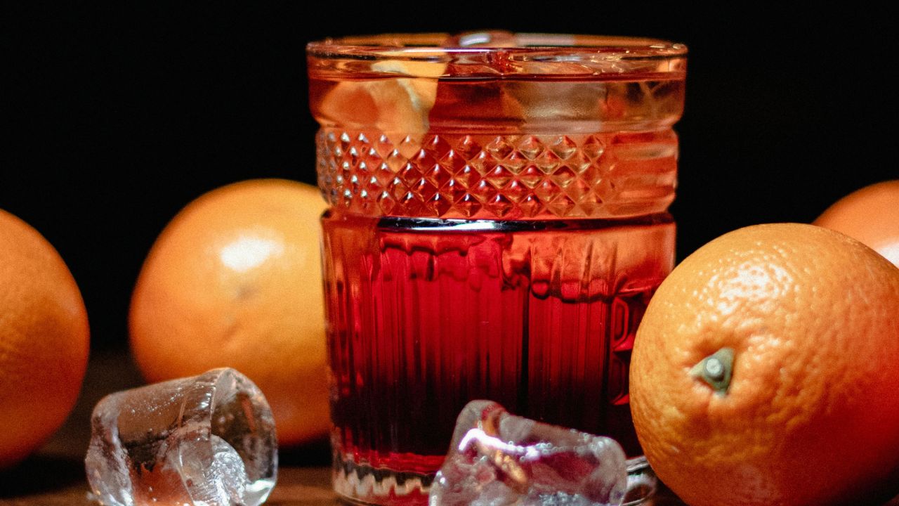 Historia de la ginebra y recetas para celebrar su día